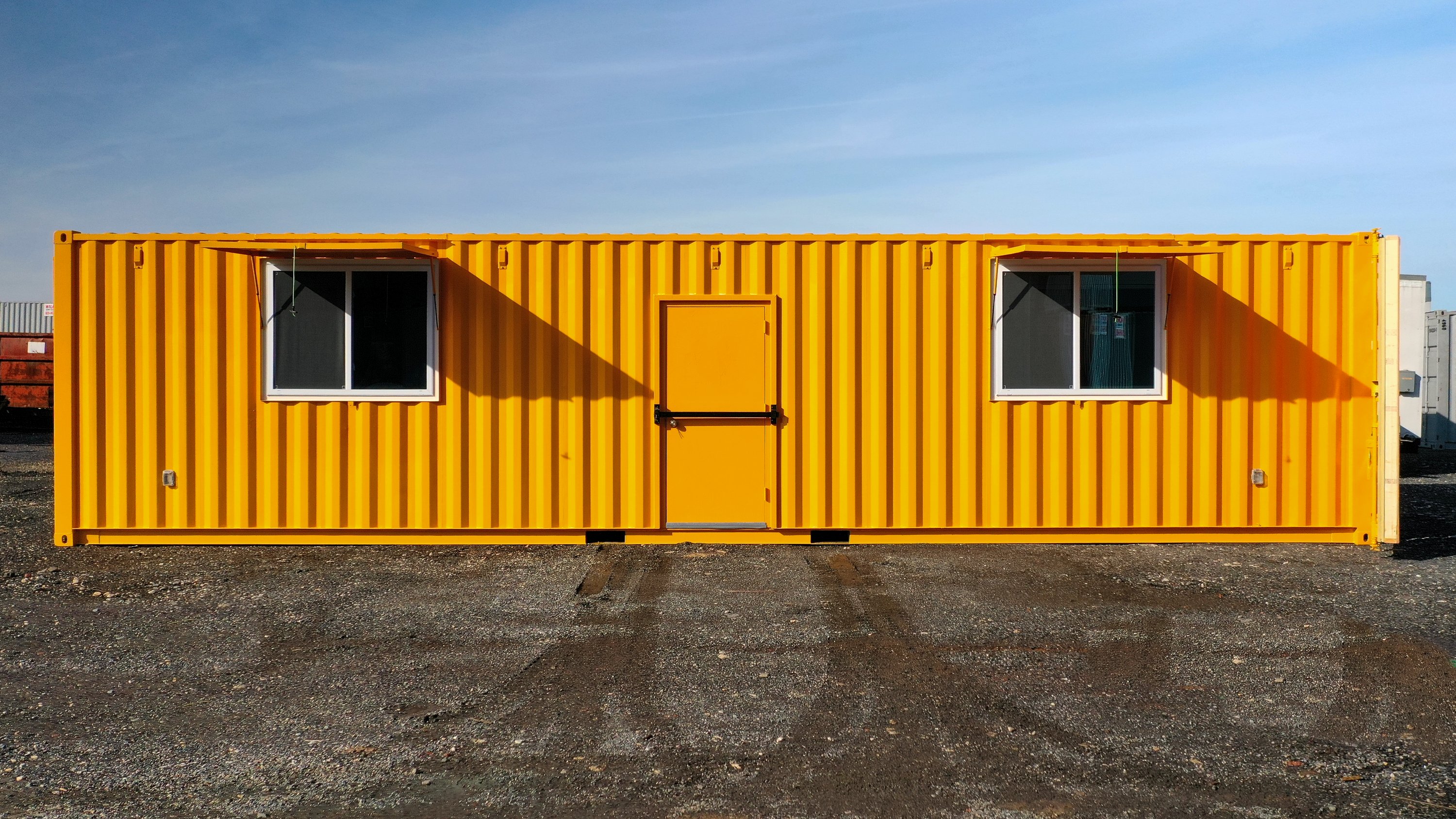 Modular Shipping Containers: Efficient & Cost-Effective Solutions