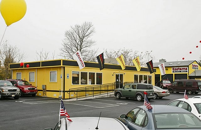 Custom Modular Retail Car Dealerships | Wilmot Modular Structures