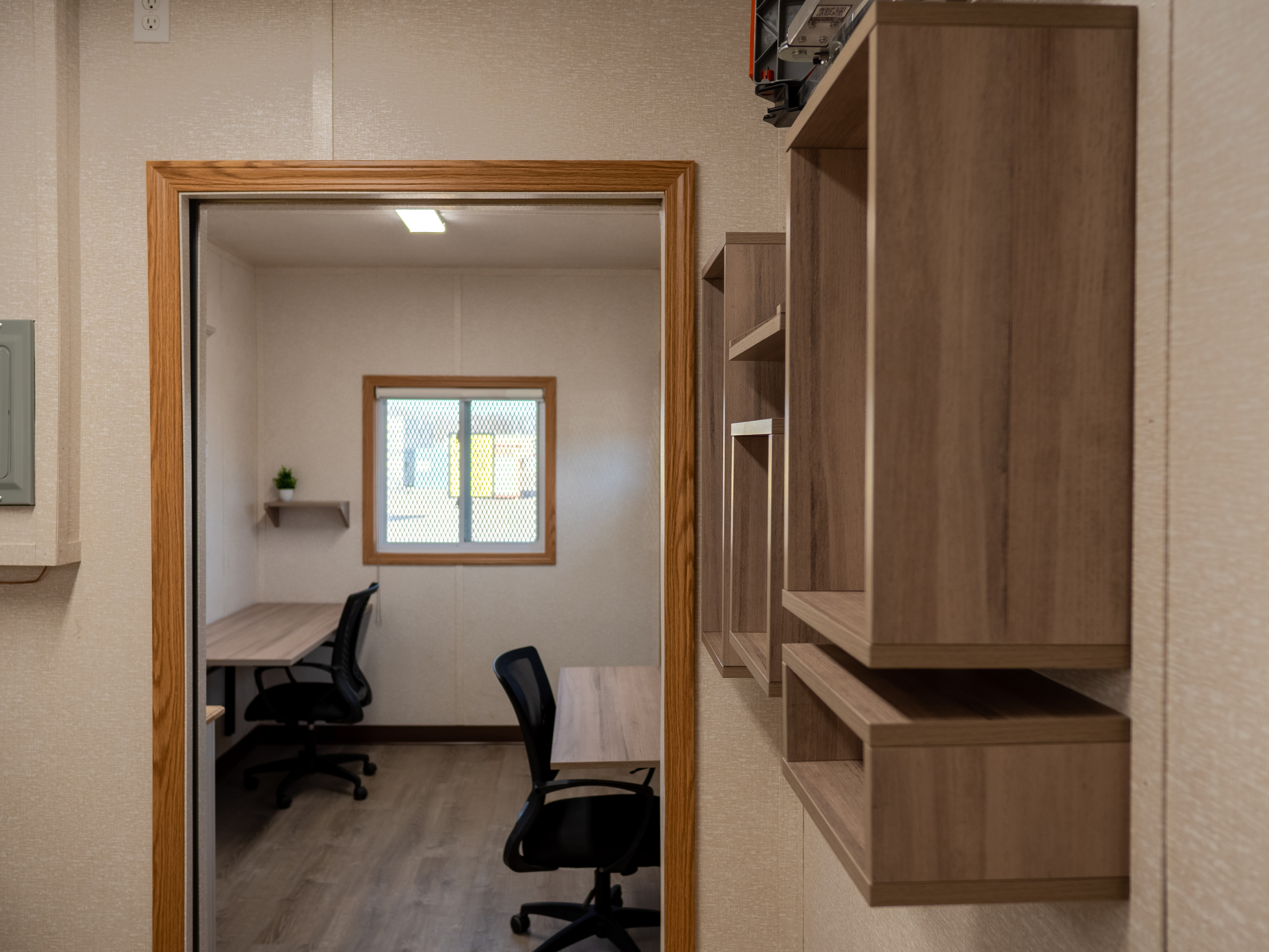 Off-Grid Workspaces: Solar-Powered Container Offices
